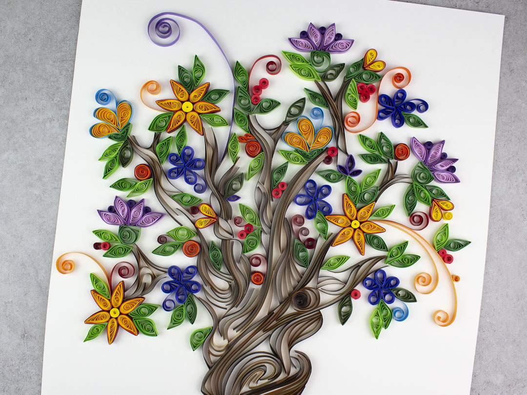 Quilling Baum basteln - Anleitung - CaroKunterbunt